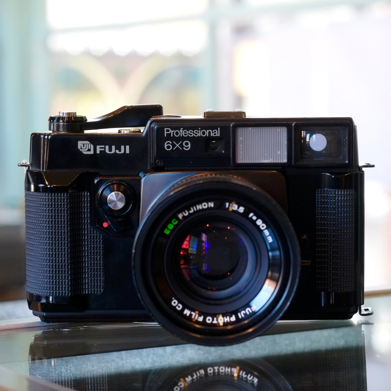 Fuji GW690II Professional – Camera Traders