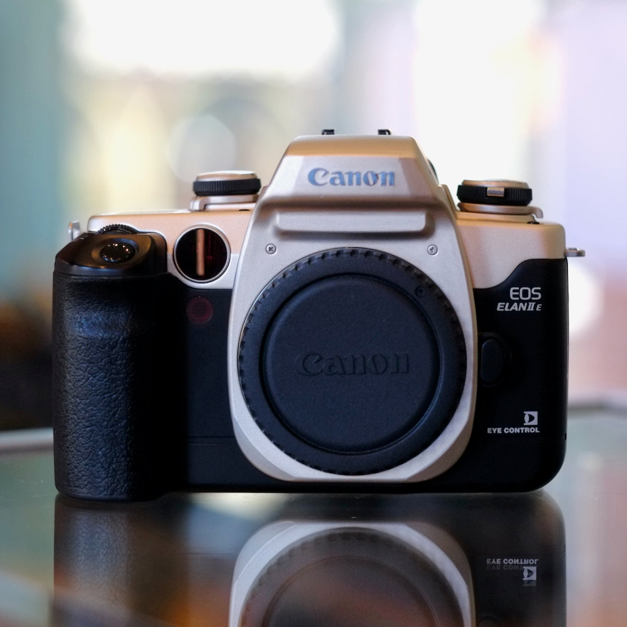 Canon EOS Elan IIE – Camera Traders