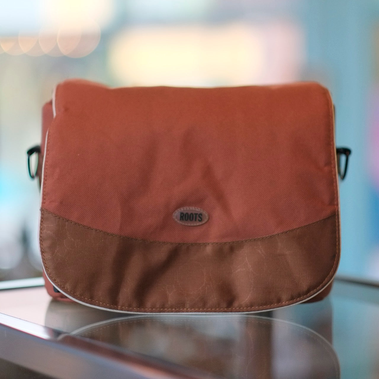 Roots Bag – Camera Traders