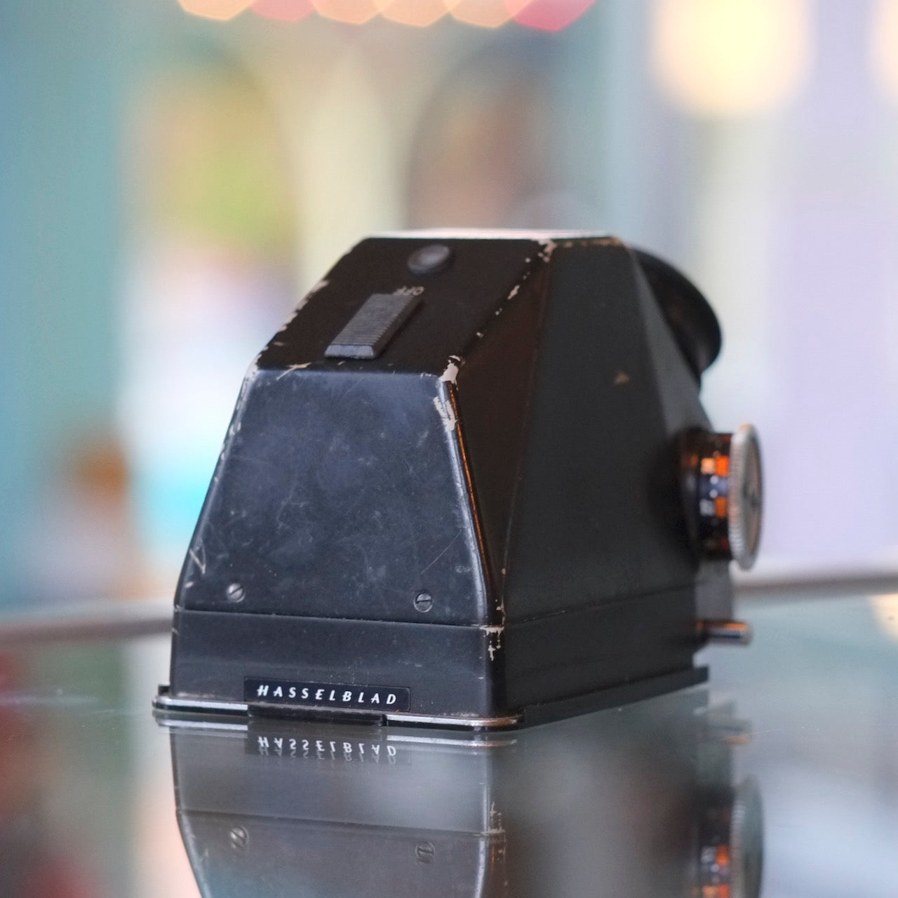 Hasselblad Prism Viewfinder (no metering function) – Camera Traders