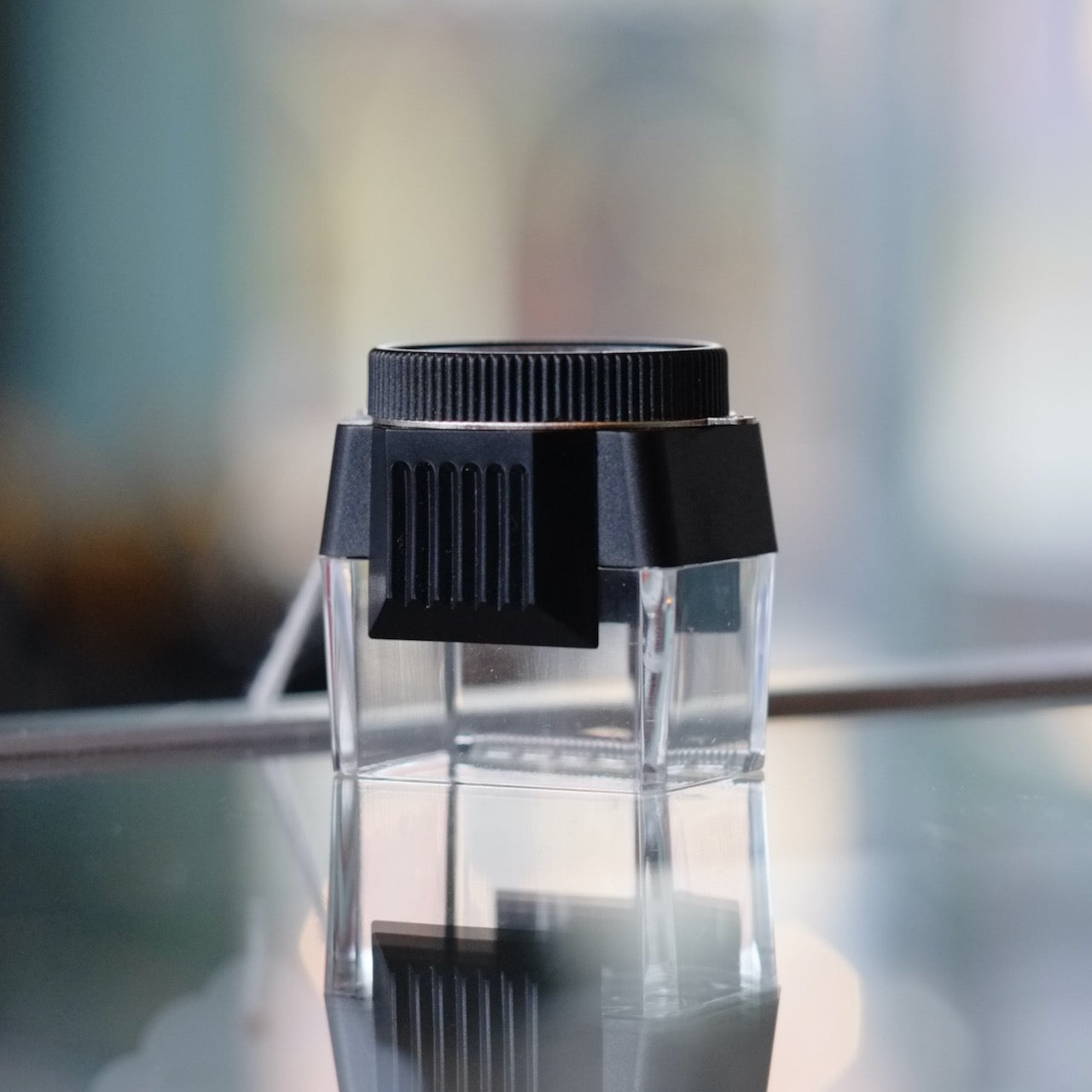 Peak-style 8x Loupe – Camera Traders