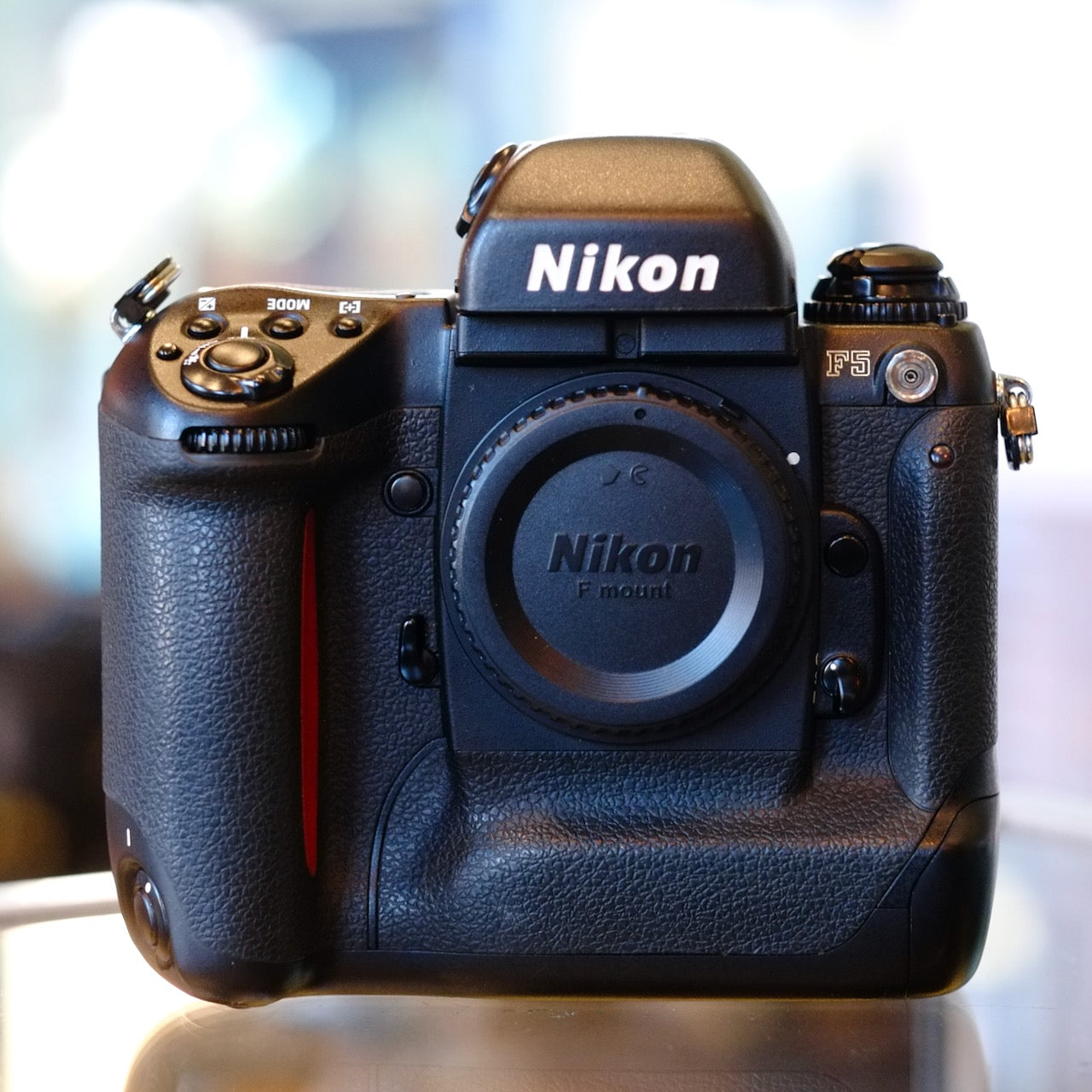 Nikon F5 – Camera Traders