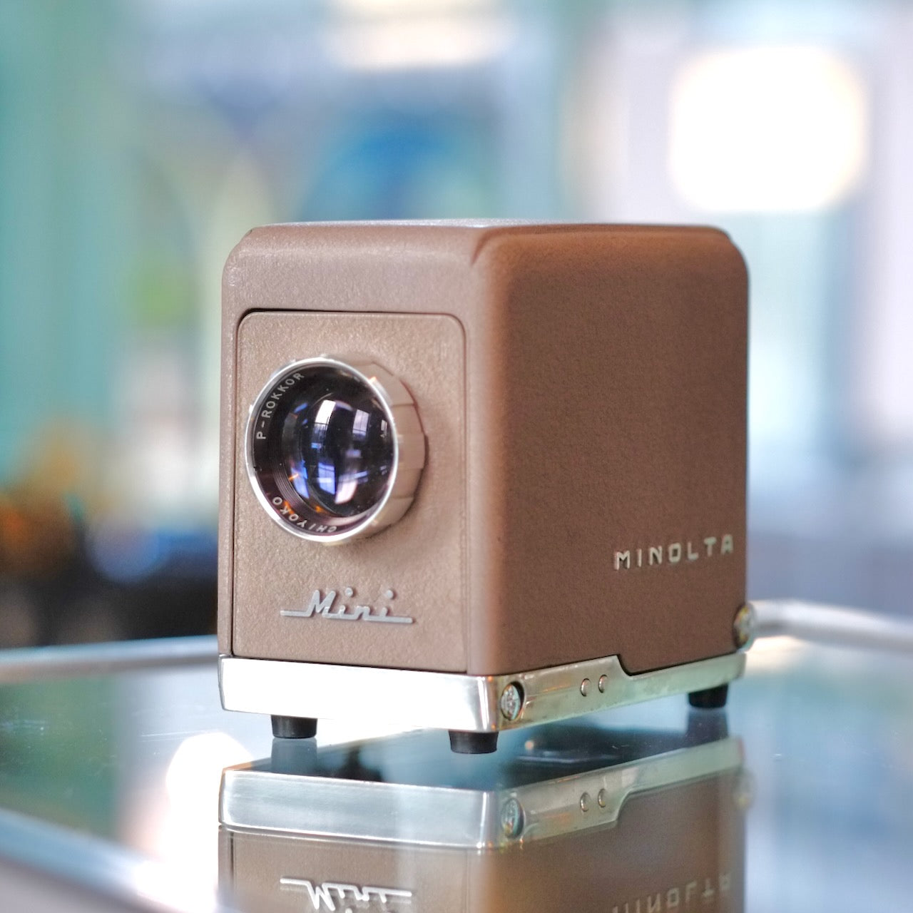Minolta Mini Projector – Camera Traders