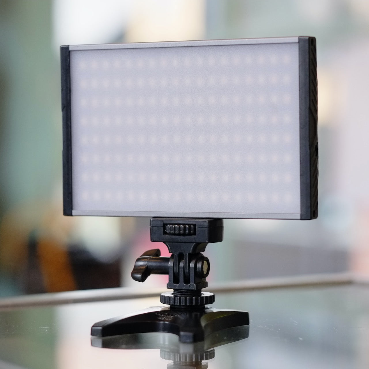 Neewer PT-15B – Camera Traders