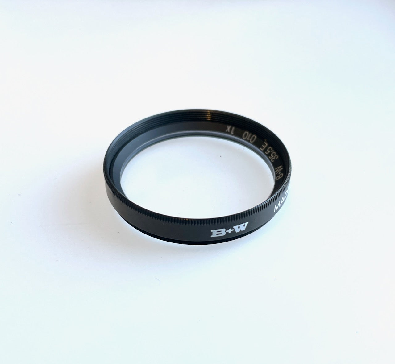 B+W 010 UV-Haze (35.5mm) – Camera Traders